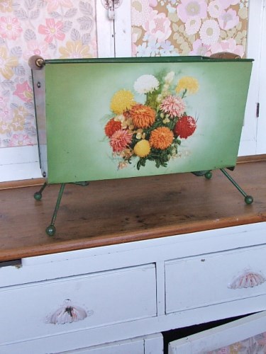 Vintage Worcesterware Floral Magazine Rack